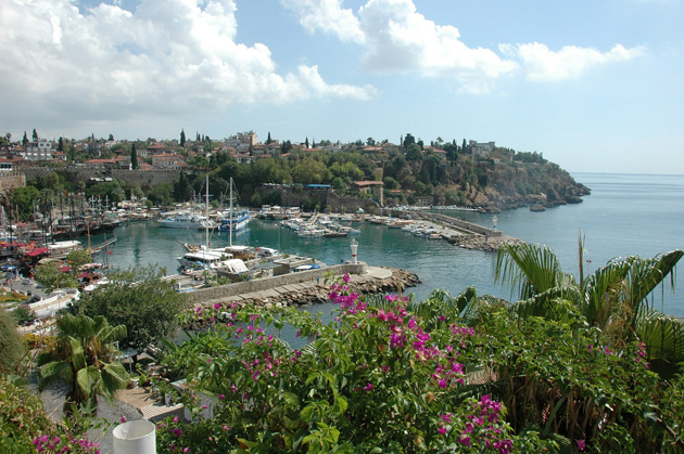 Top destinatii de vacanta in Turcia: Antalya, Kusadasi si Bodrum ...