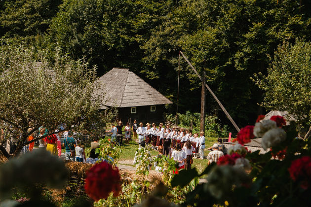 Cel mai mare targ de mestesugari din Romania, la Muzeul ASTRA in acest ...