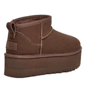 Modele de Cizme Dama UGG pentru Iarna Online - Fashion8.ro 🌟