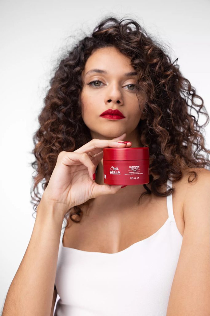 HOT NEWS! Wella Professionals completeaza gama ULTIMATE REPAIR cu cea ...